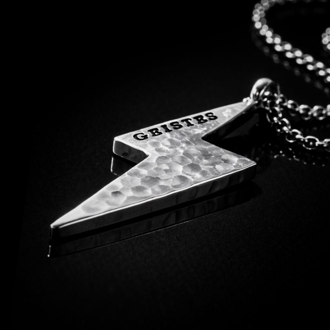 Blitz Kettenanhänger mit Gravur | Silber und Gold | CAPULET – CAPULET ...