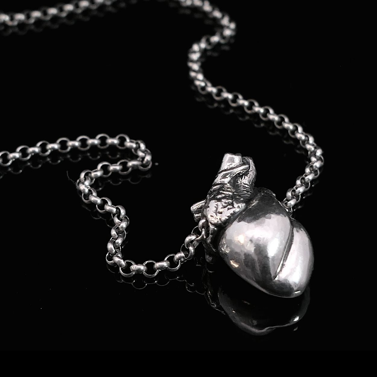 Kette mit Flügeln | Kettenanhänger Engelsflügel | CAPULET – CAPULET Jewelry